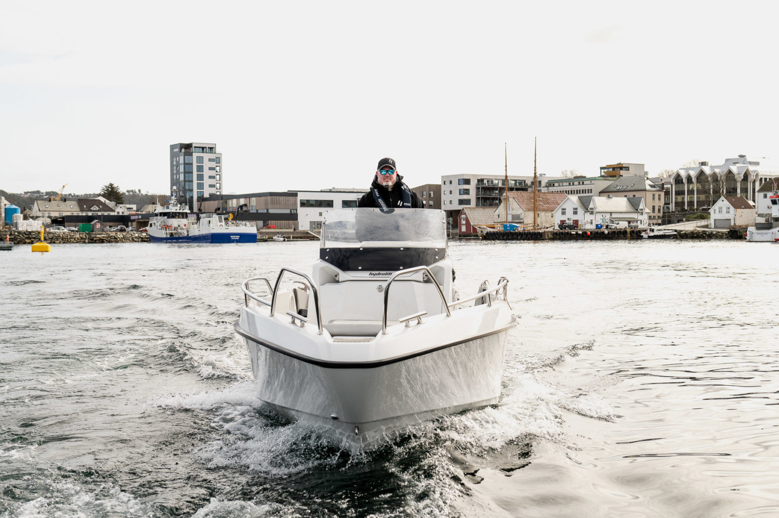 Contact Evoy - electric boat motor systems